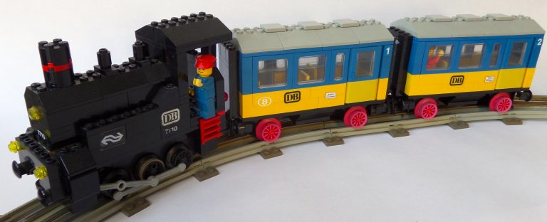 Retro Review: LEGO Trains 7710 Push-Along Passenger Steam Train ...
