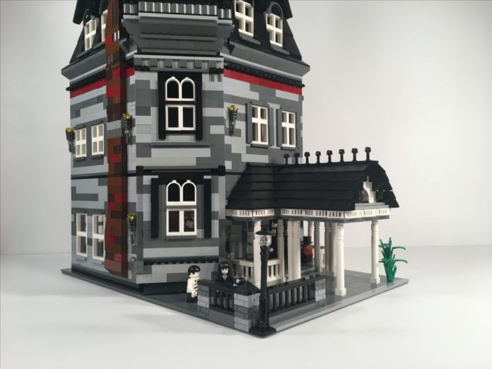 [Nieuws] LEGO Ideas Addams Family Mansion Modular bereikt 10.000 ...