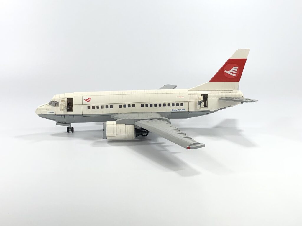 LEGO Ideas Boeing 737 Passenger Plane bereikt 10K supporters ...