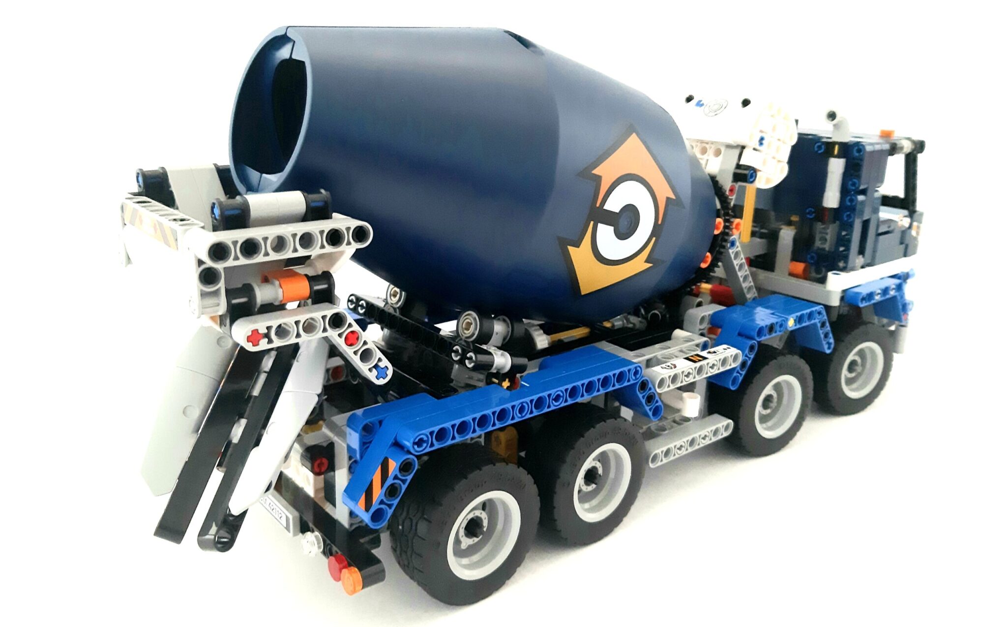 [Review] LEGO Technic 42112 Concrete Mixer Truck - Bouwsteentjes.info