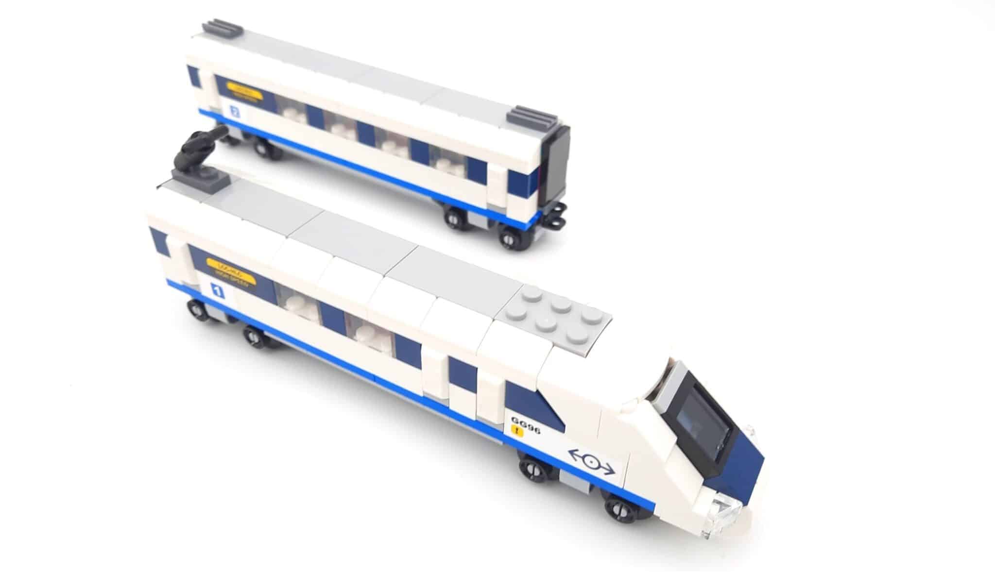 [Review] LEGO 40518 High-Speed Train - Bouwsteentjes.info