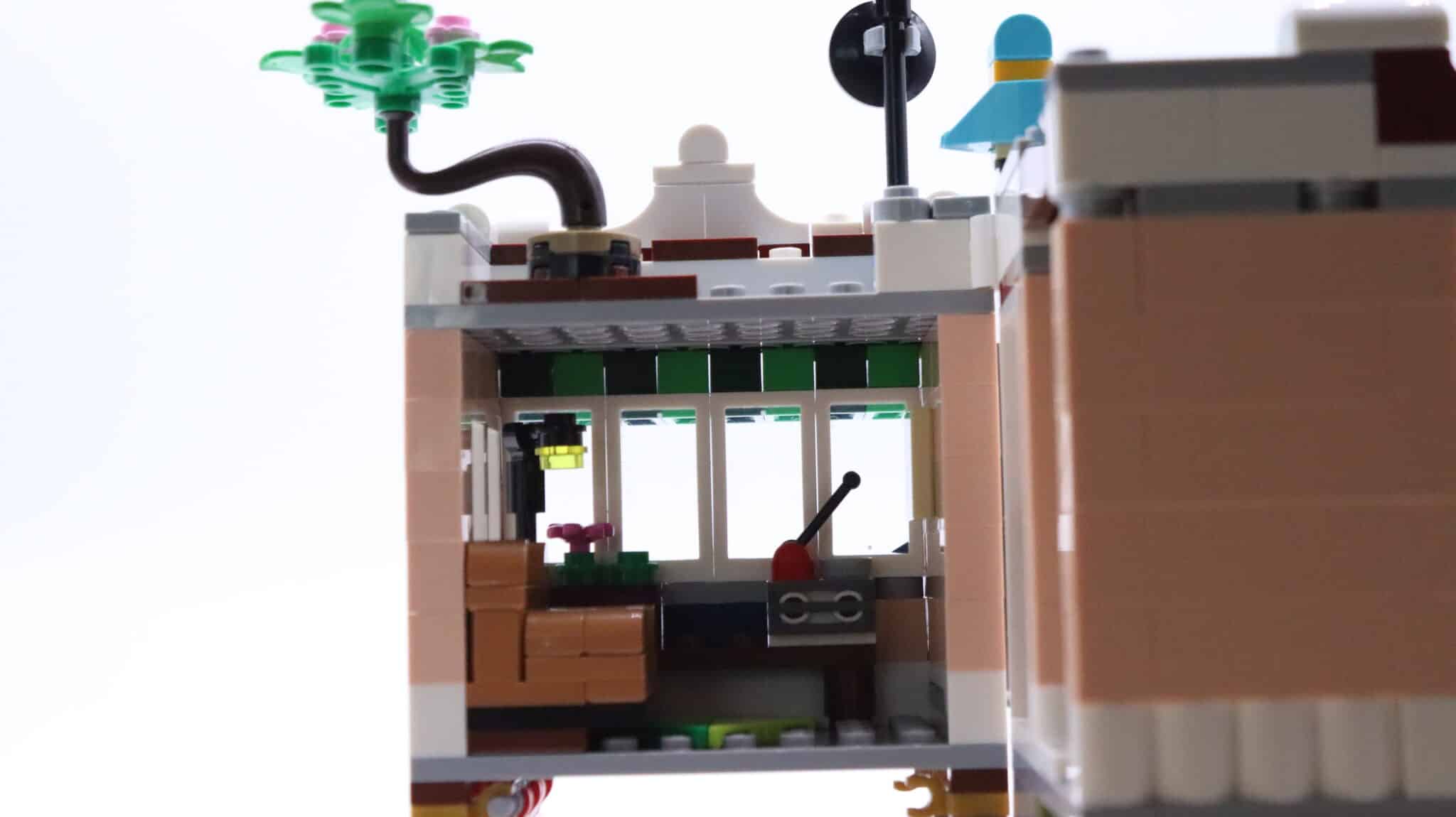 [Review] LEGO Creator 31131 Downtown Noodle Shop