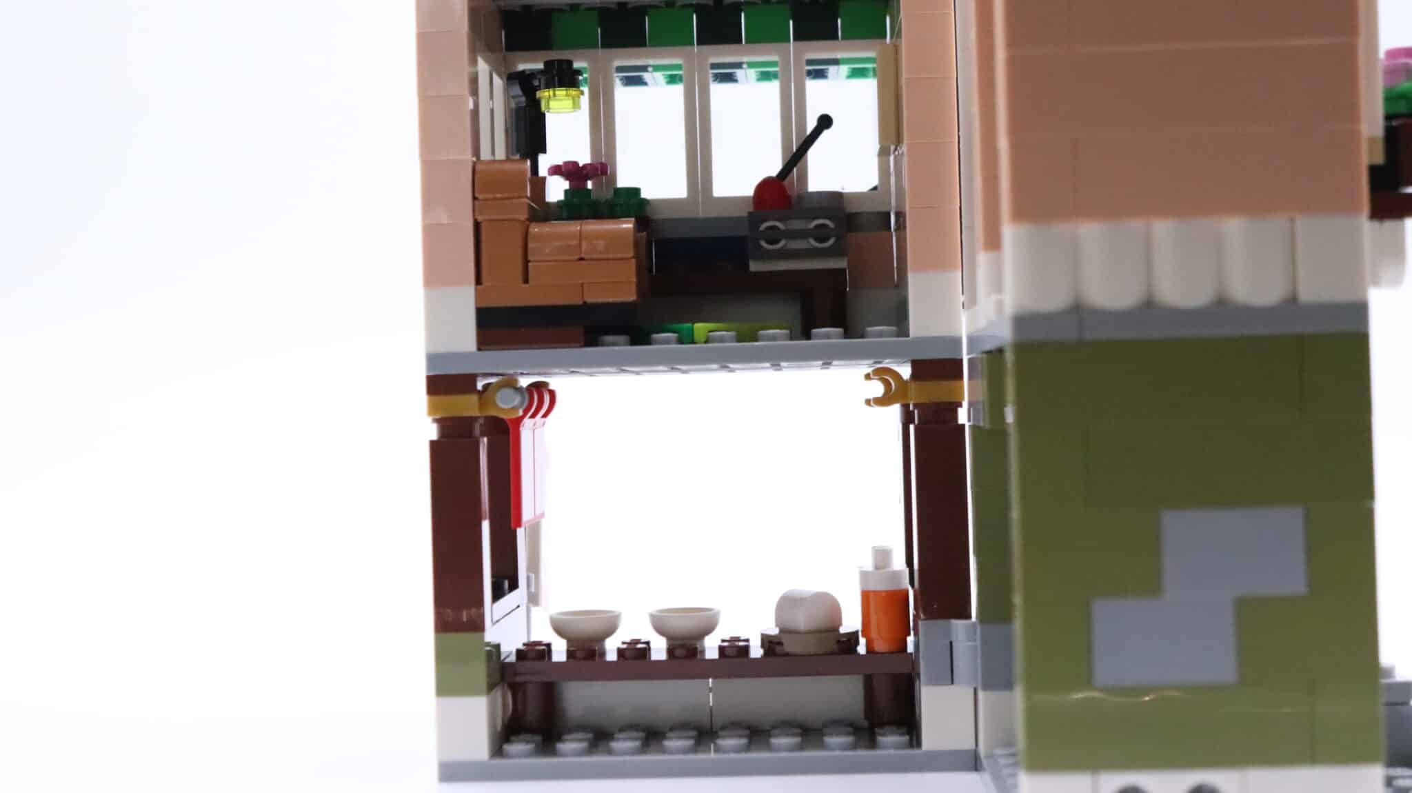 [Review] LEGO Creator 31131 Downtown Noodle Shop