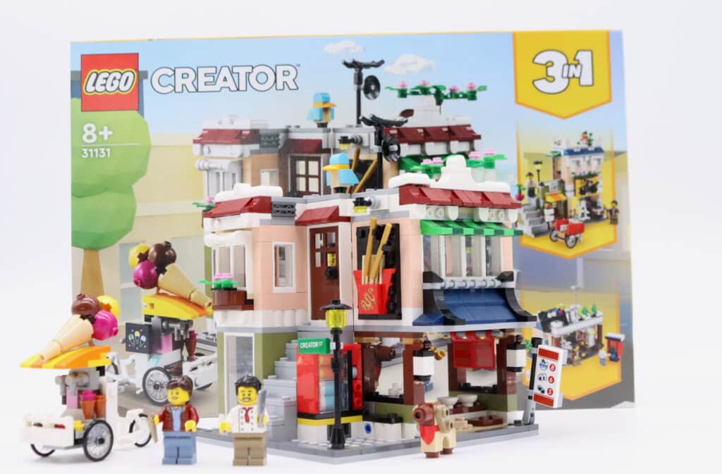 [Review] LEGO Creator 31131 Downtown Noodle Shop