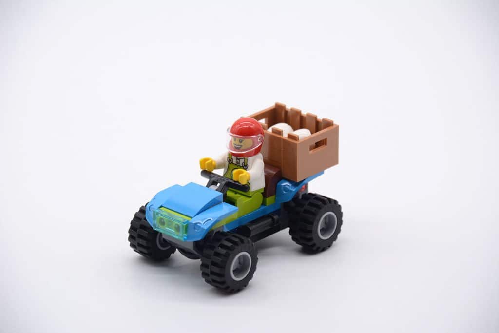[Review] LEGO 60344 Chicken Henhouse