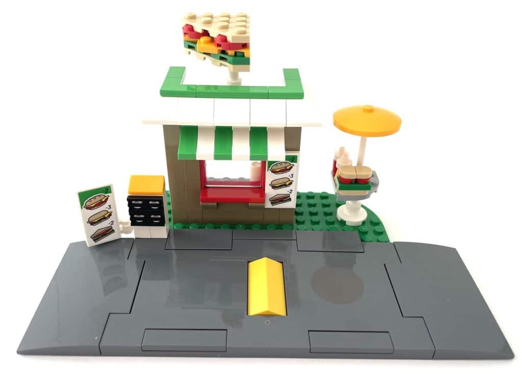 LEGO City 40578 Sandwich Shop review