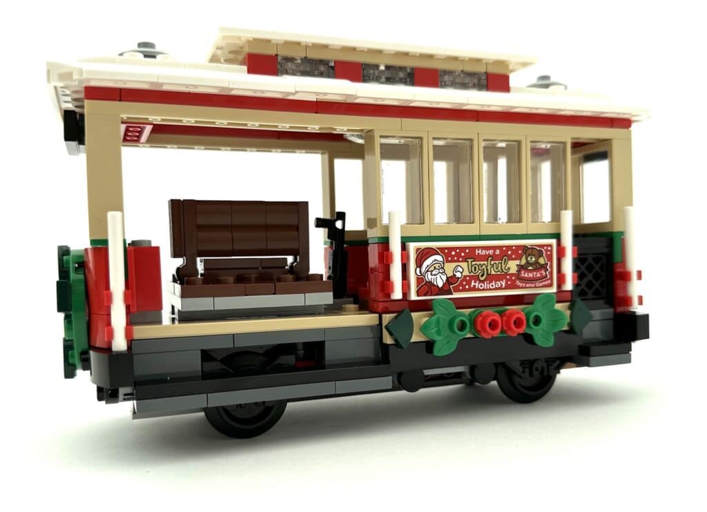 [Review] Is LEGO 10308 Holiday Main Street een bezoekje waard?