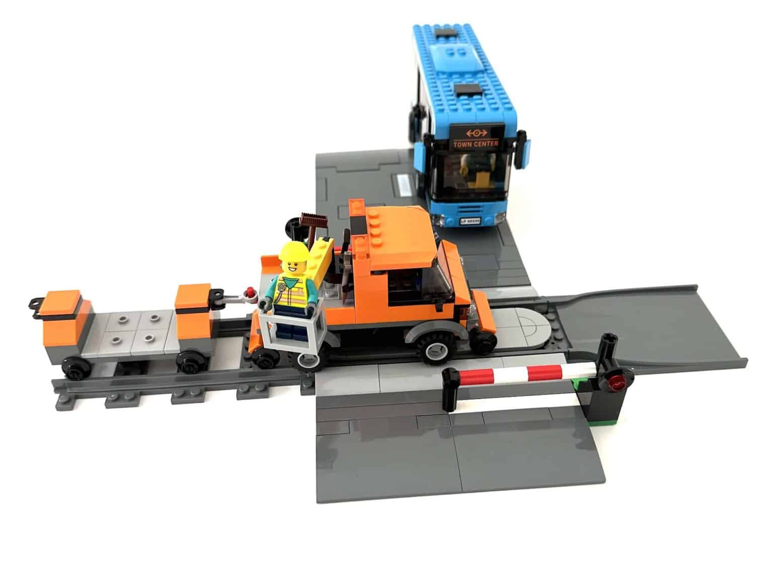 [Review] LEGO City 60335 Train Station - bereikbaar voor iedereen?