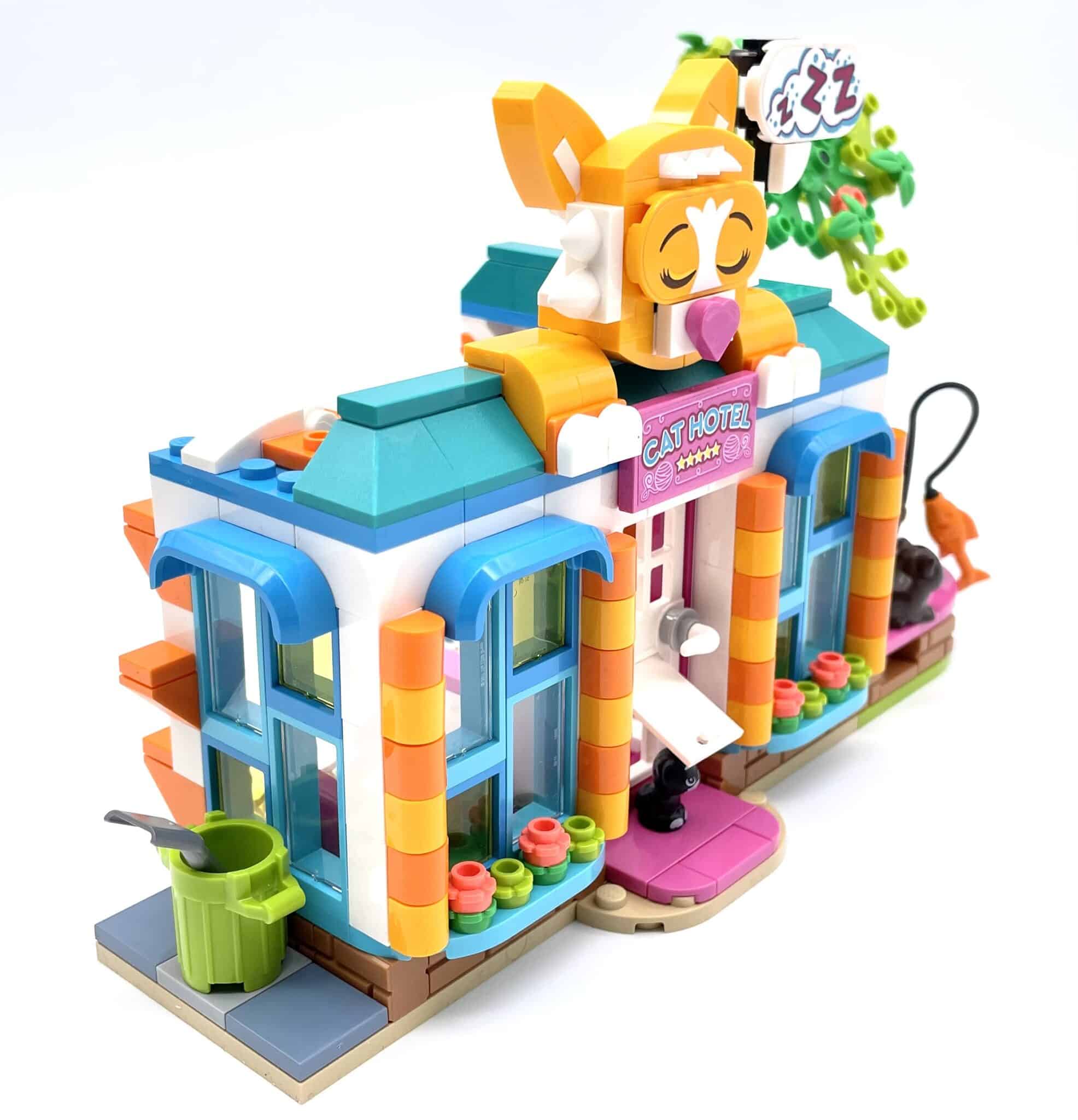 [Review] LEGO Friends 41742 Cat Hotel - Als de kat van huis is...