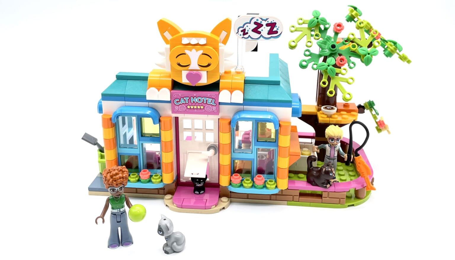 [Review] LEGO Friends 41742 Cat Hotel - Als de kat van huis is...