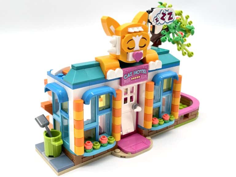 [Review] LEGO Friends 41742 Cat Hotel - Als de kat van huis is...