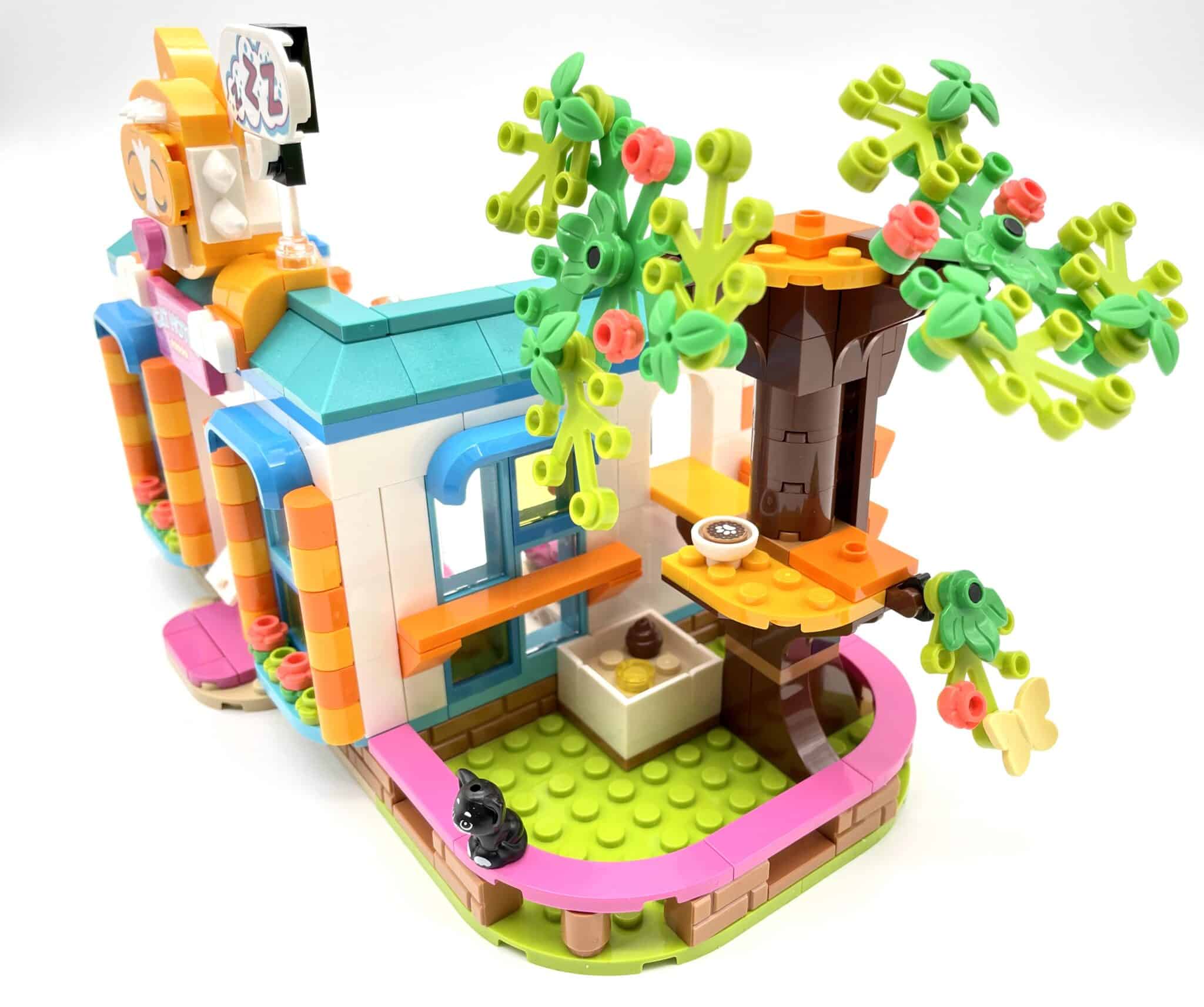 [Review] LEGO Friends 41742 Cat Hotel - Als de kat van huis is...