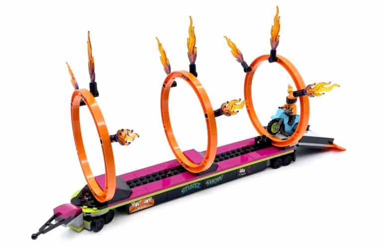[Review] LEGO City 60357 Stunt Truck & Ring of Fire Challenge - het ...