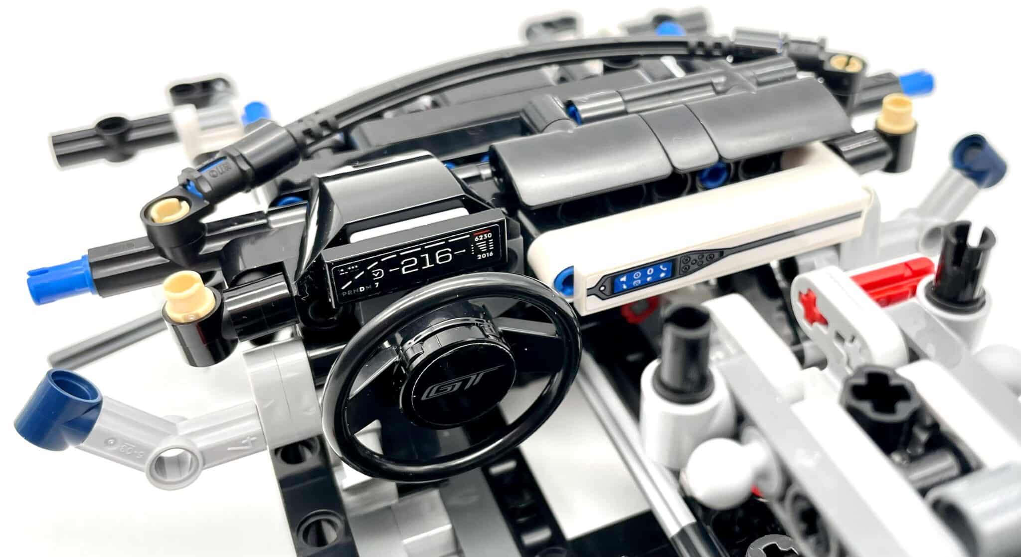 [Review] LEGO Technic 42154 2022 Ford GT - Is een ritje meer dan waard!