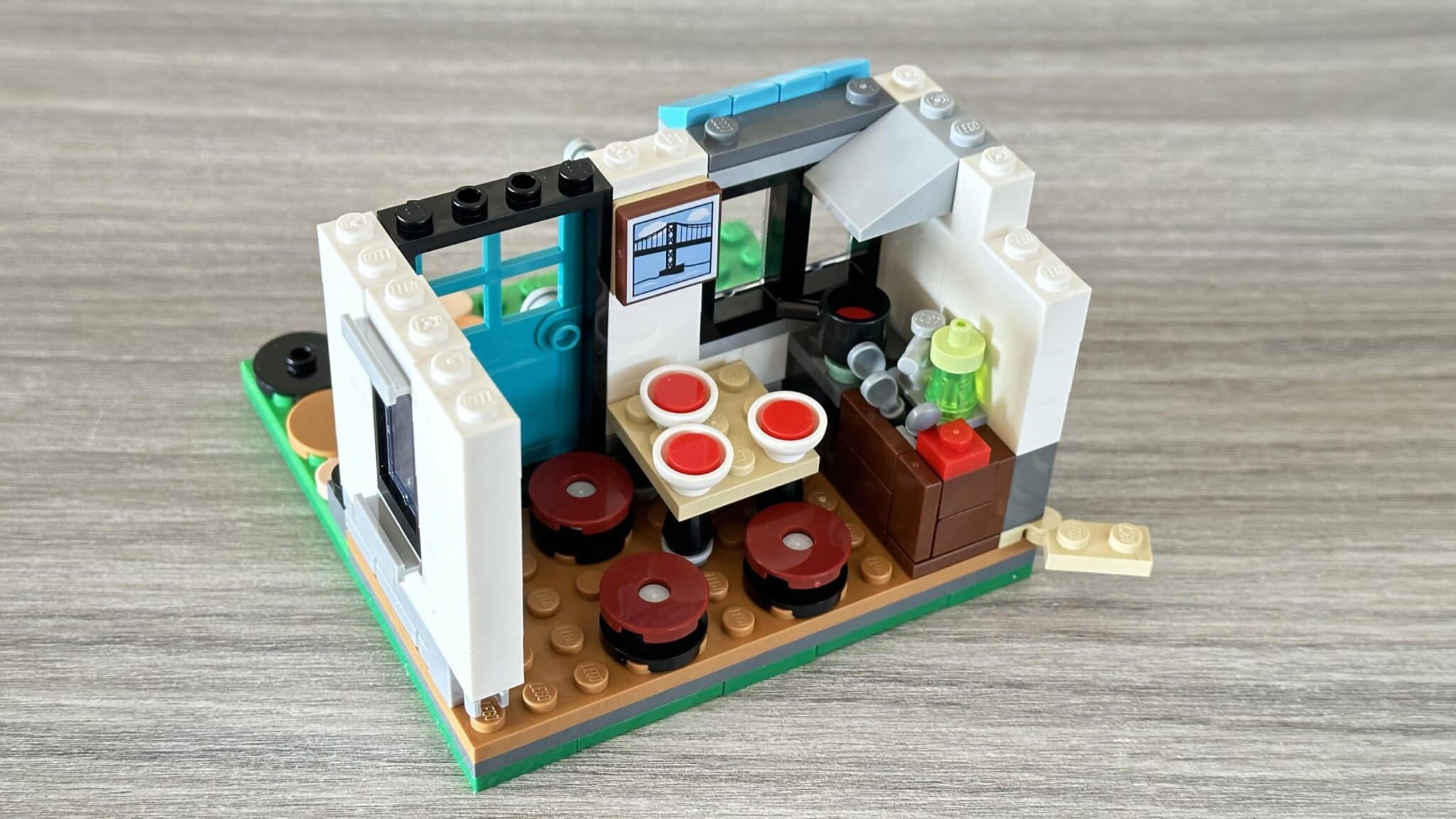 [Review] LEGO Creator 31139 Cosy House - om over naar huis te schrijven