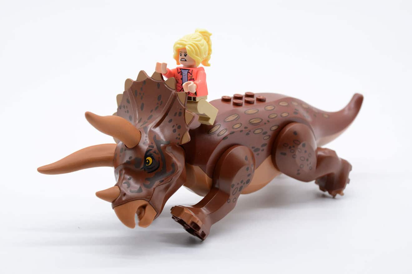 [Review] LEGO Jurassic Park 76959 Triceratops Research - stink je erin ...