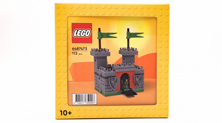[Review] LEGO 6487473 Buildable Grey Castle - trip down memory lane