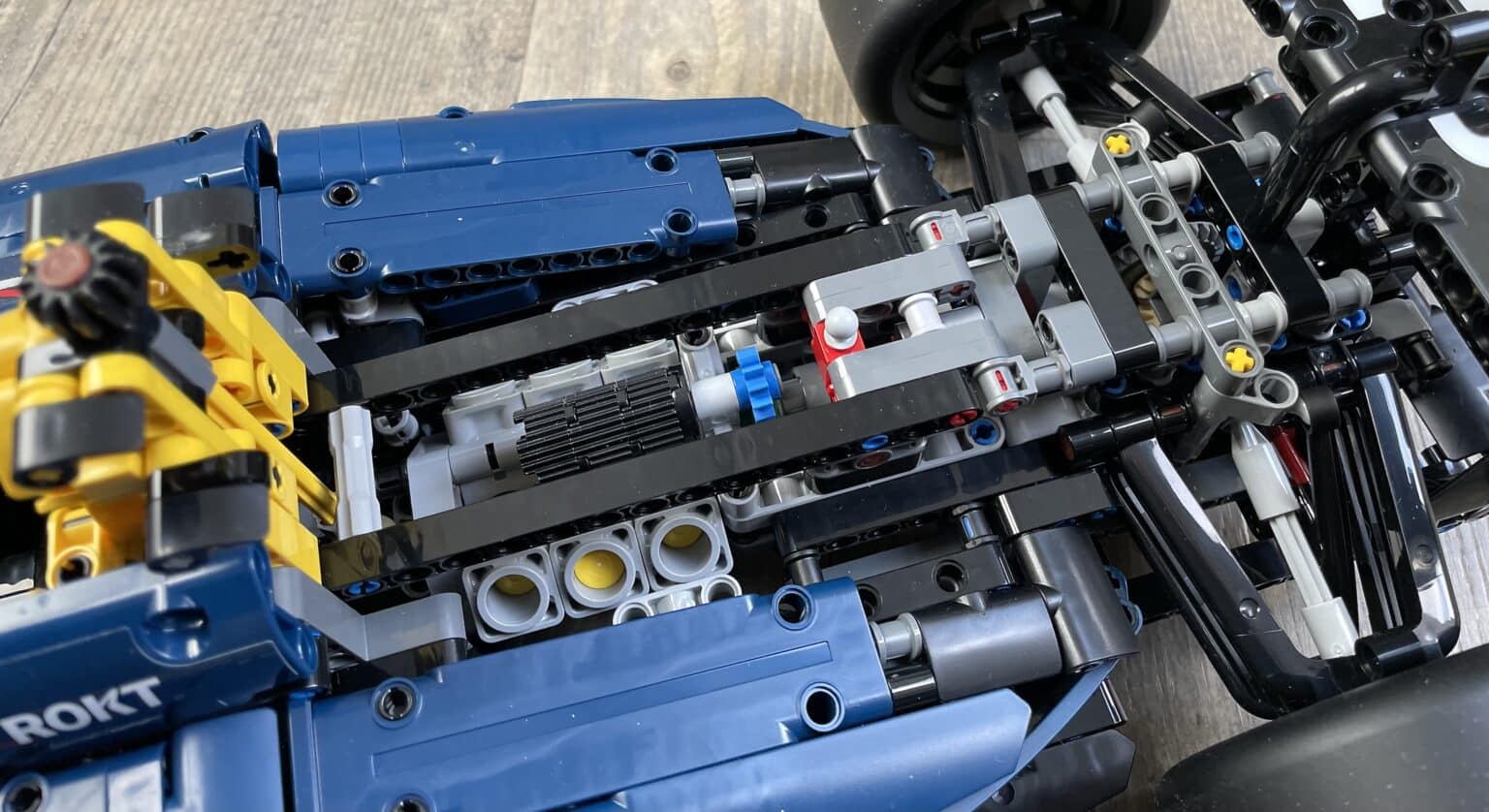 [Review] LEGO Technic 42206 Oracle Red Bull Racing RB20 F1 Car - Wint ...