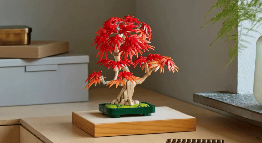 LEGO Botanicals 10348 Japanese Maple Tree set voor volwassenen